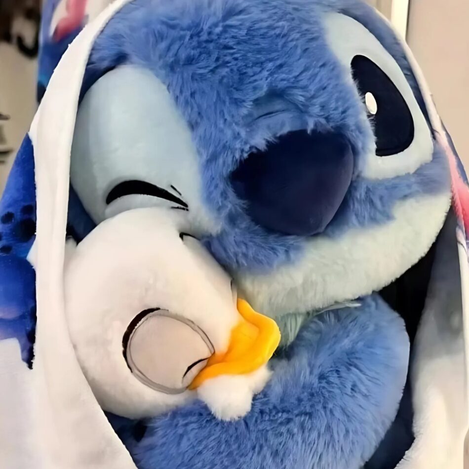 Peluche Stitch con pato • Mi Peluche
